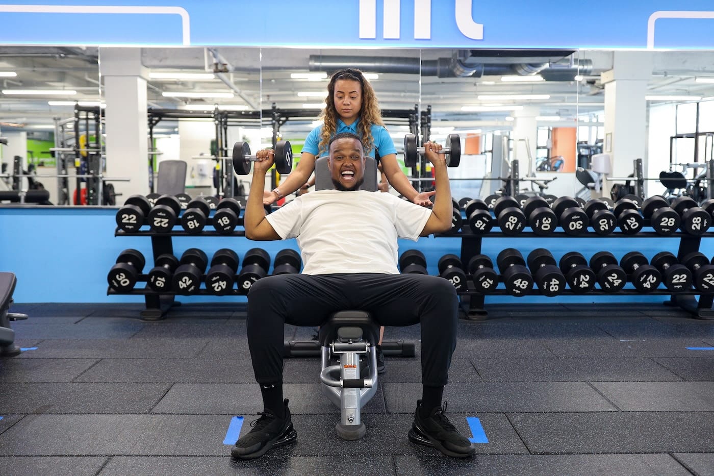 Gym Anxiety - Why Does It Feel Awkward Going To The Gym - Sustain ...