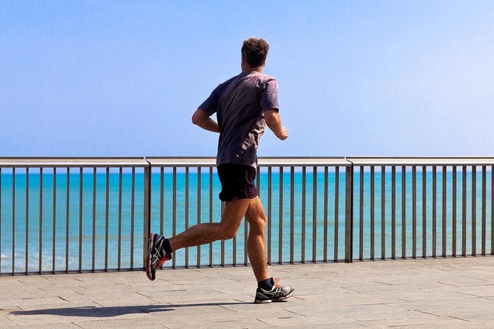 How To Stay Safe When Running Alone - Sustain Health Magazine