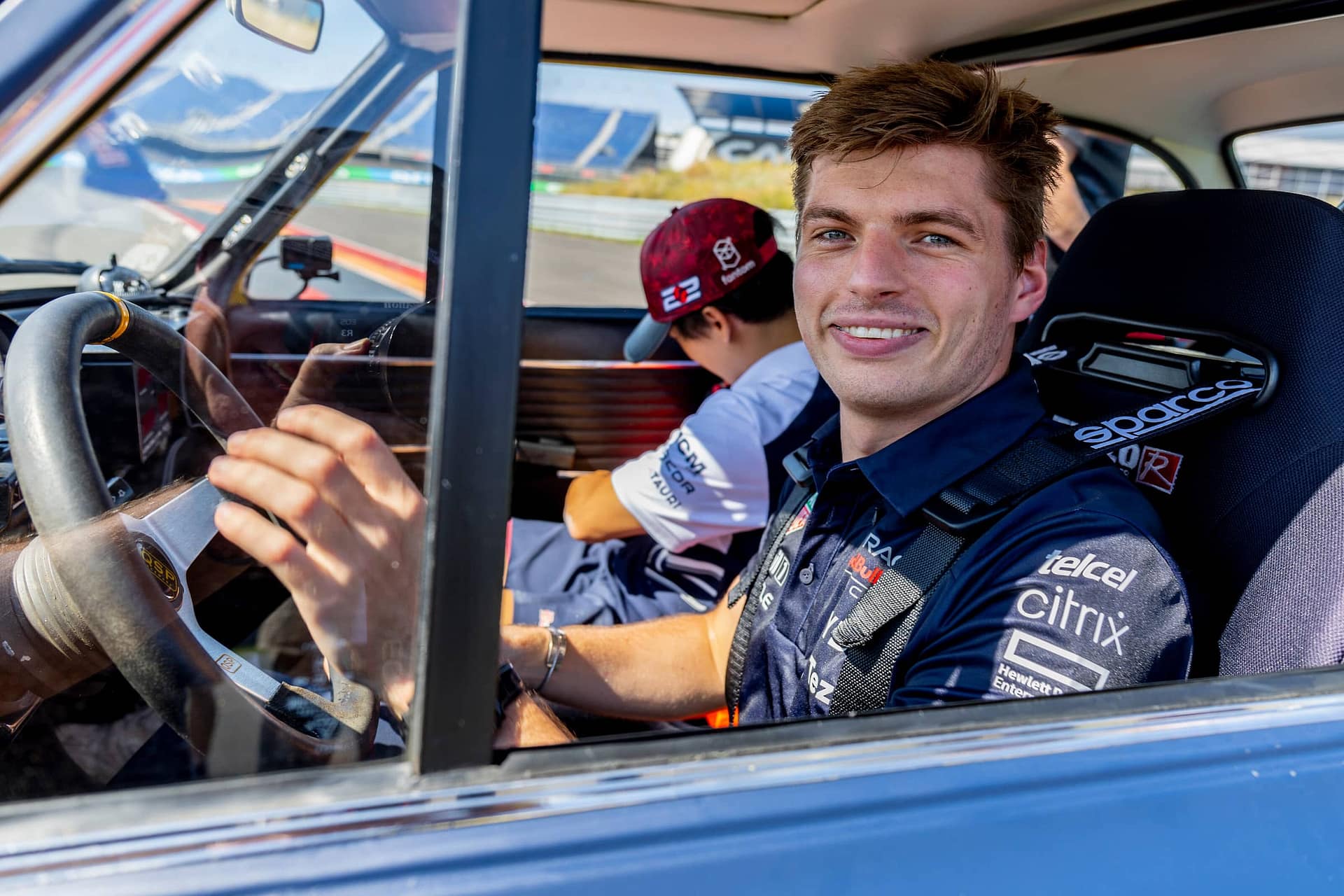 Watch Max Verstappen Take On Japanese Driver At 120kph - Sustain Health Magazine