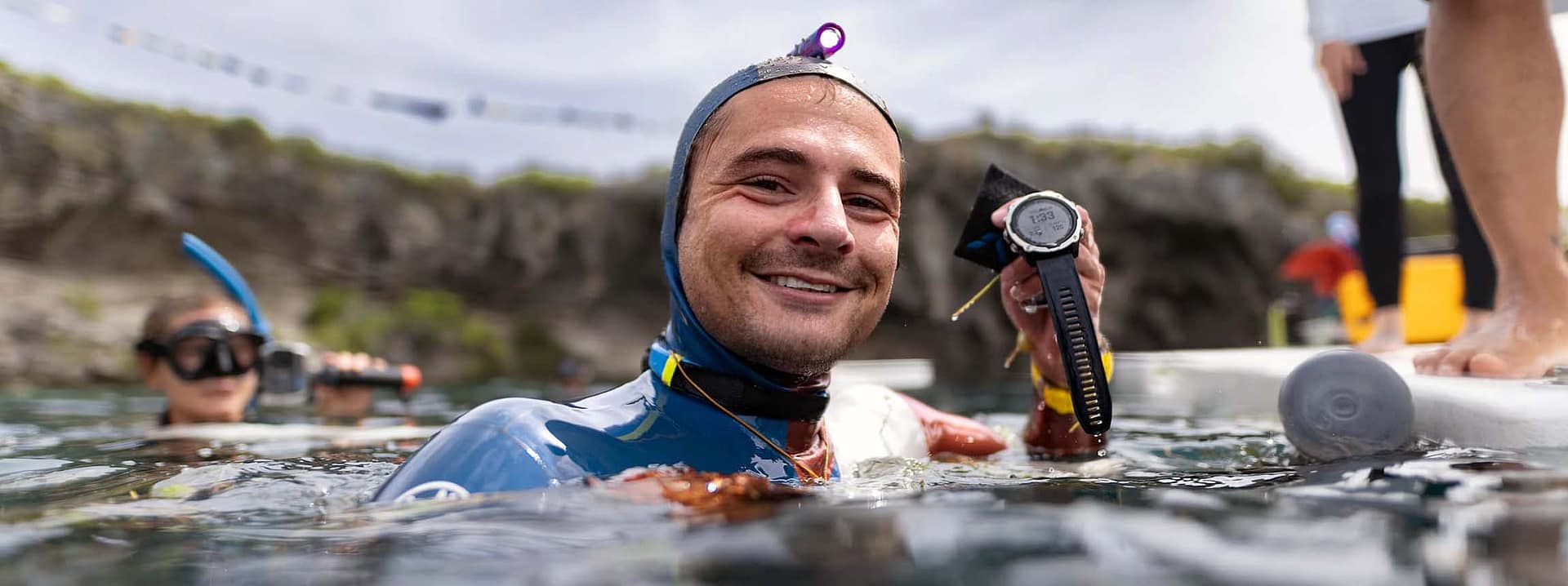 French Freediver Arnaud Jerald Set A New World Record At Vertical Blue ...