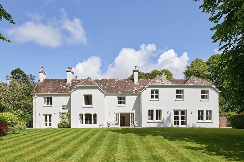 British Manor Houses For A Dream Bridgerton-Inspired Staycation ...